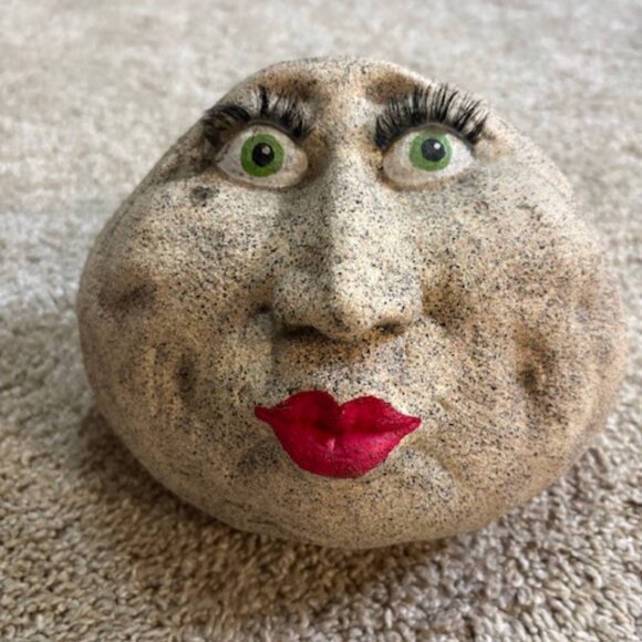 Handmade | Art | New Rock Face With Eyelashes Red Lips Green Eyes ...